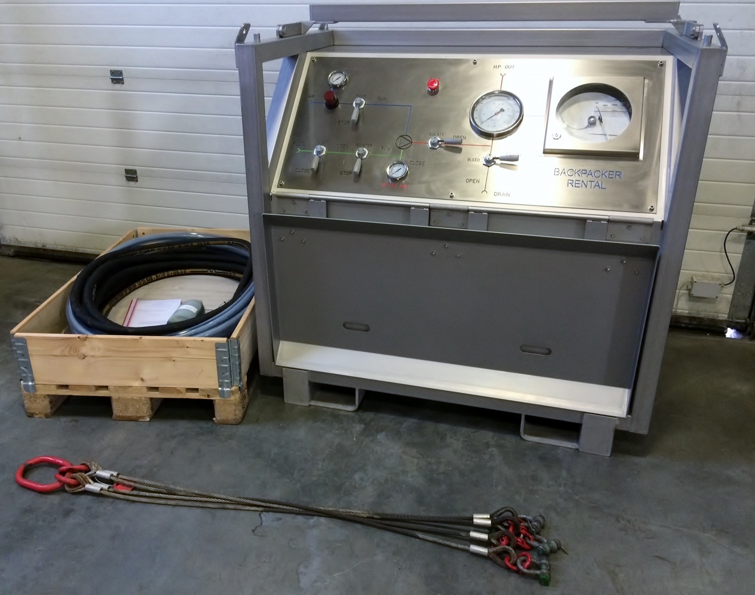 Backpacker Pumps. Rental - Elephant Test Pump